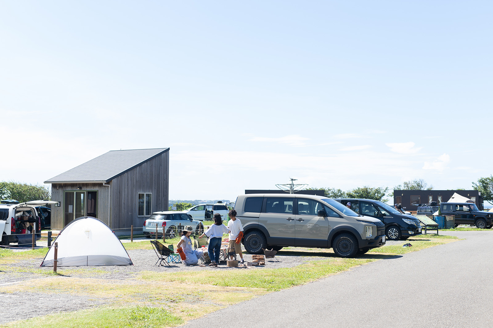 Camp & BBQ | The Cliff